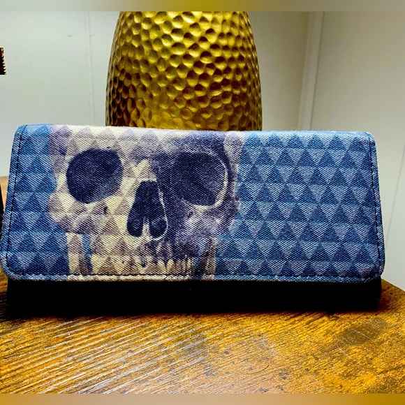 Loungefly | Bags | Loungefly Skull Wallet | Poshmark